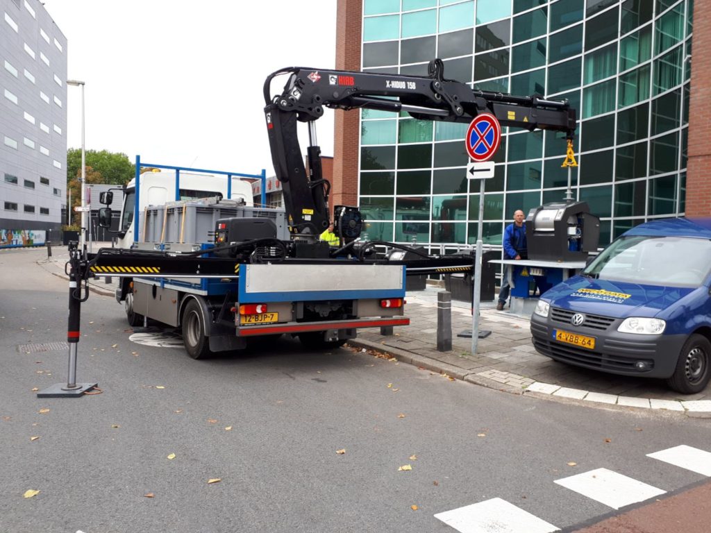 Wie der Unterflur-Presscontainer gewartet wird - Sidcon