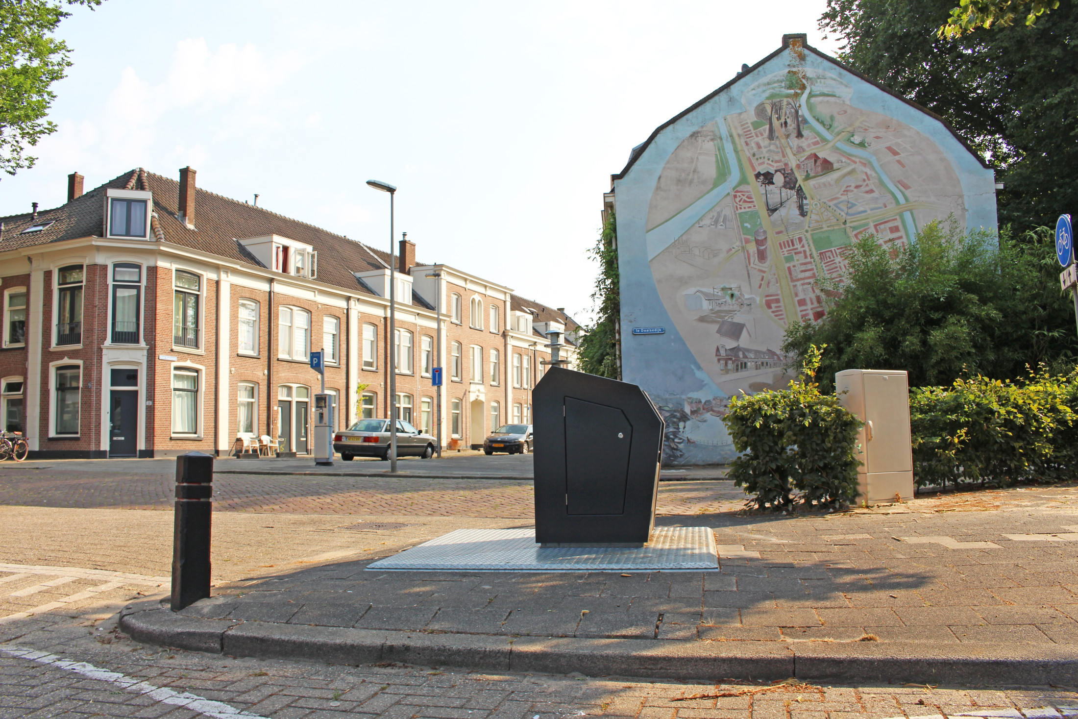 The ideal location for an underground waste compactor - Sidcon